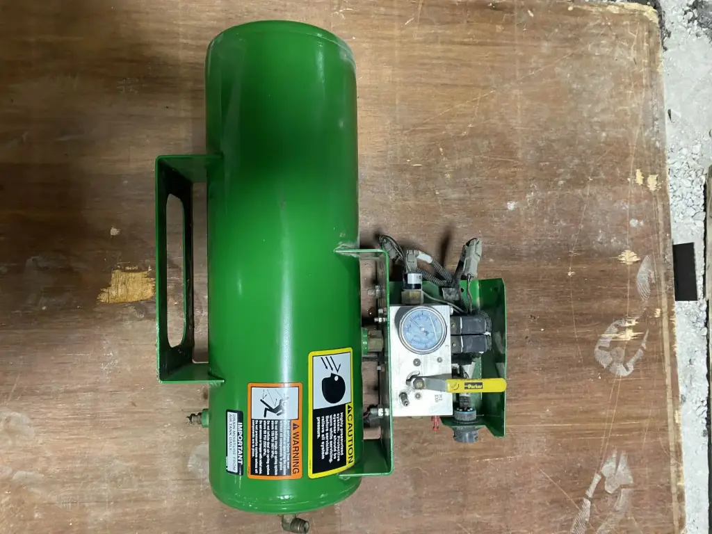 Used JD Large Cap Electric Air Compressor | Solid Rock Ag Solutions