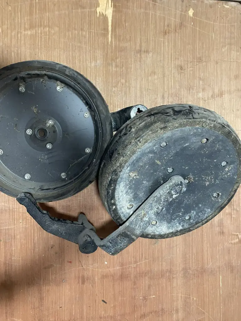 Used Case Gauge Wheel & Arm | Solid Rock Ag Solutions